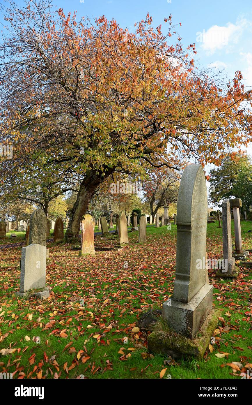 Haunted churchyard hi-res stock photography and images - Alamy