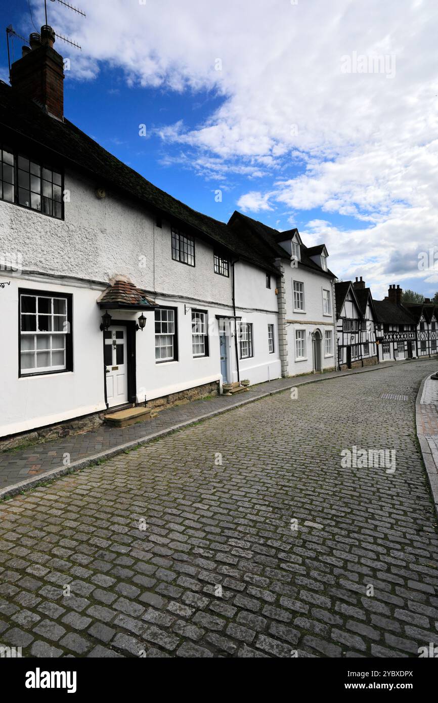 15th and 16th century buildings along Mill street, Warwick town ...
