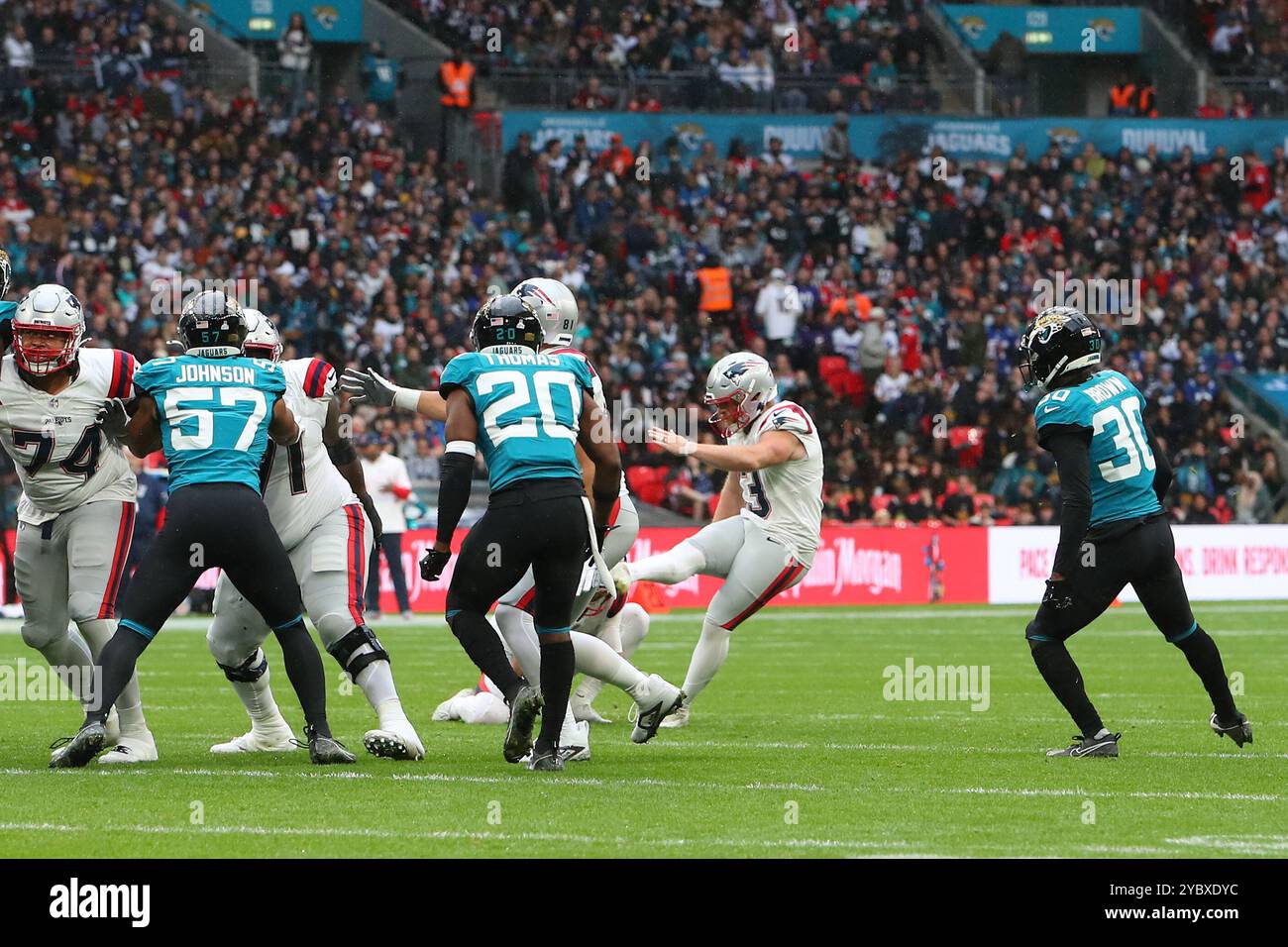 Wembley Stadium, London, UK. 20th Oct, 2024. NFL UK Football, New ...
