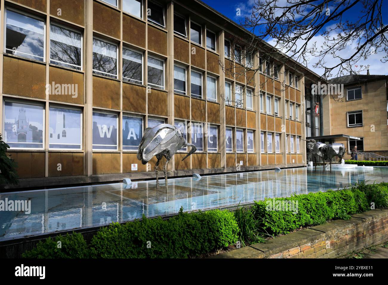 The Heron Sculpture Fountain outside the Warwick Library and ...