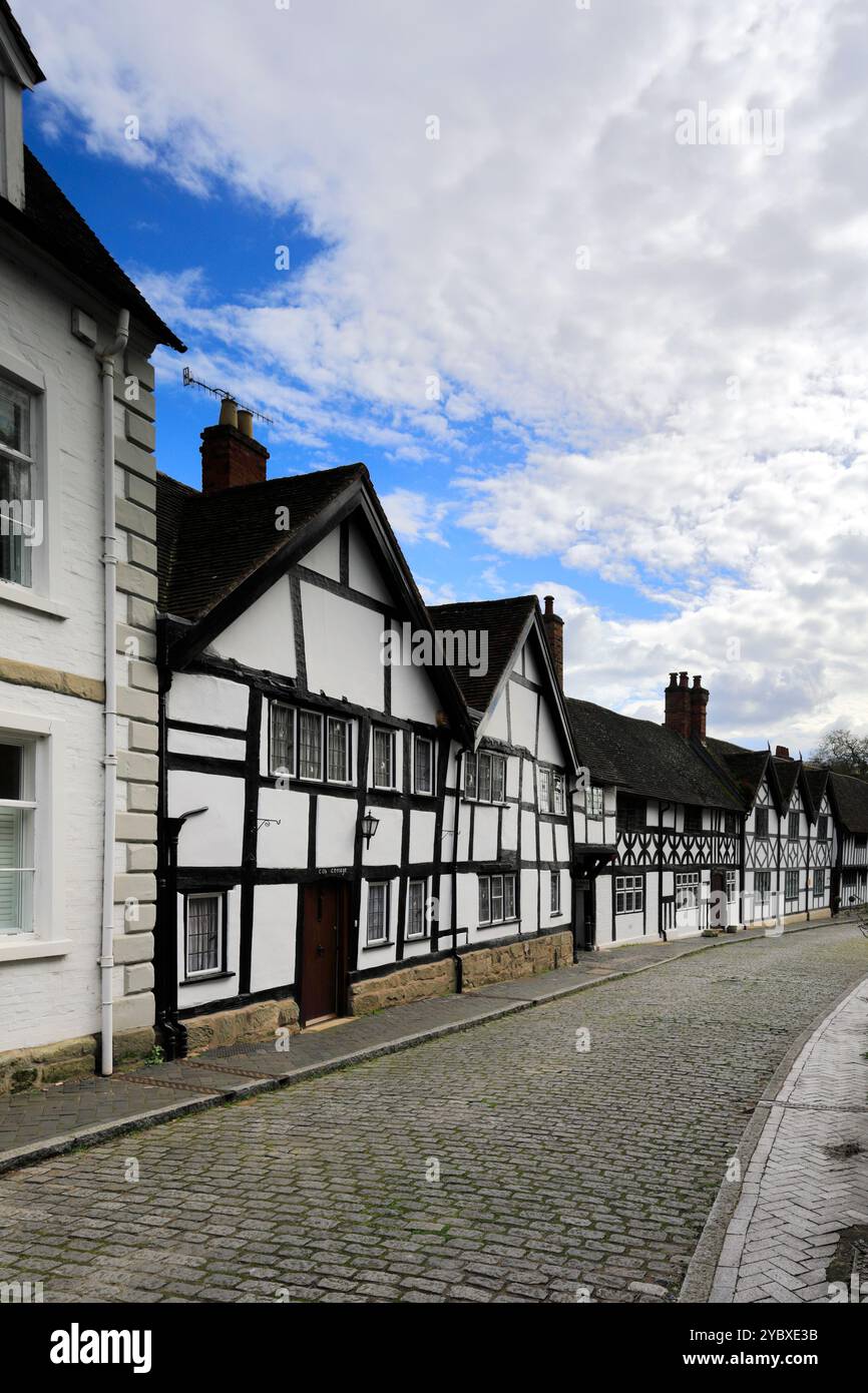 15th and 16th century buildings along Mill street, Warwick town ...