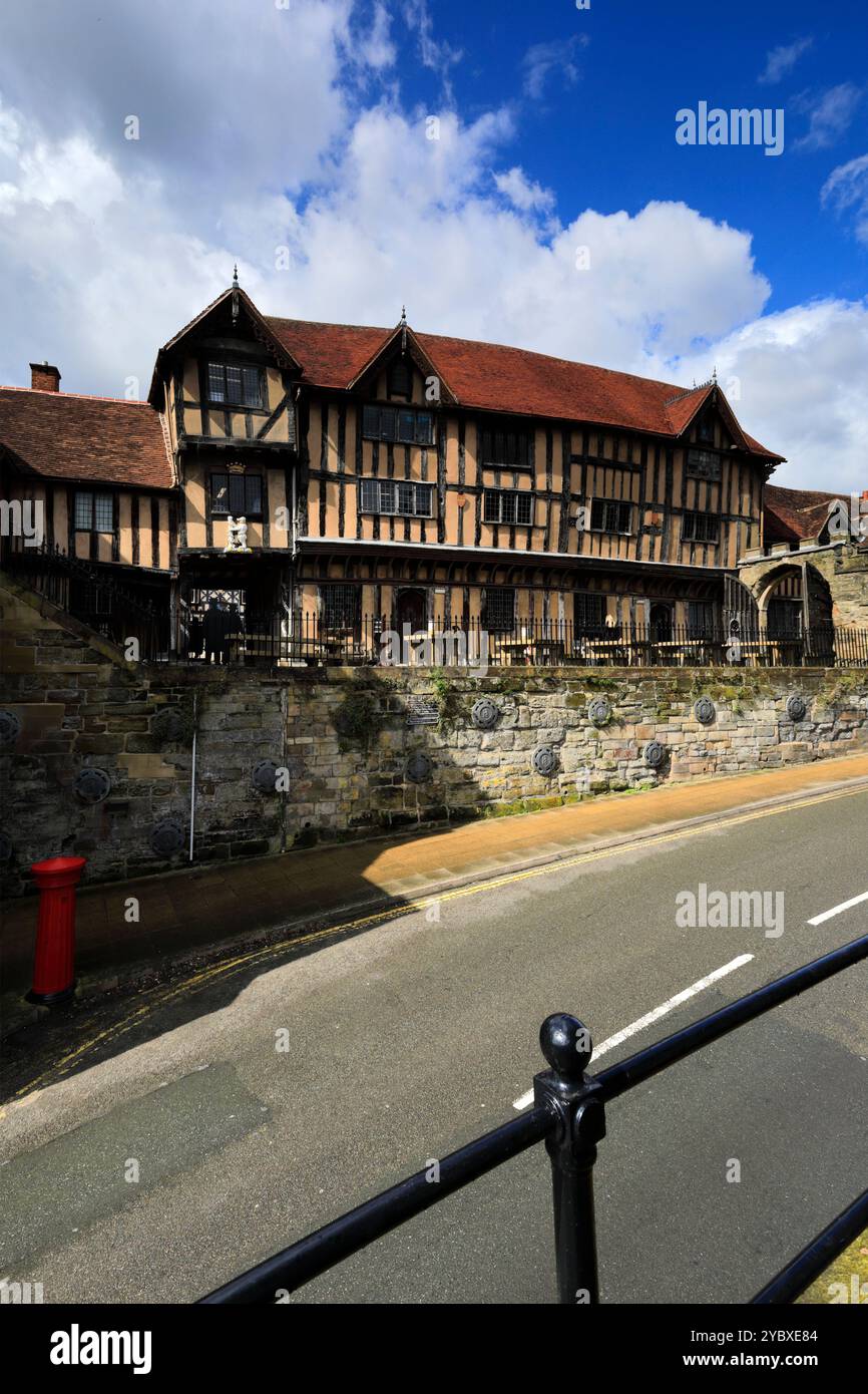 The timber framed facade of the Lord Leycester Hospital in Warwick town ...