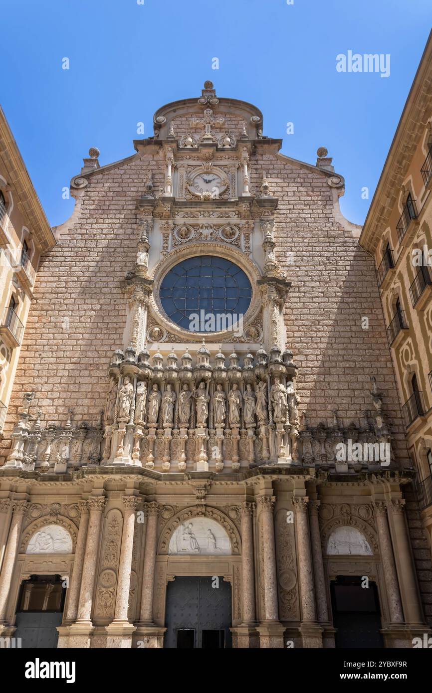 Basilica at montserrat hi-res stock photography and images - Alamy