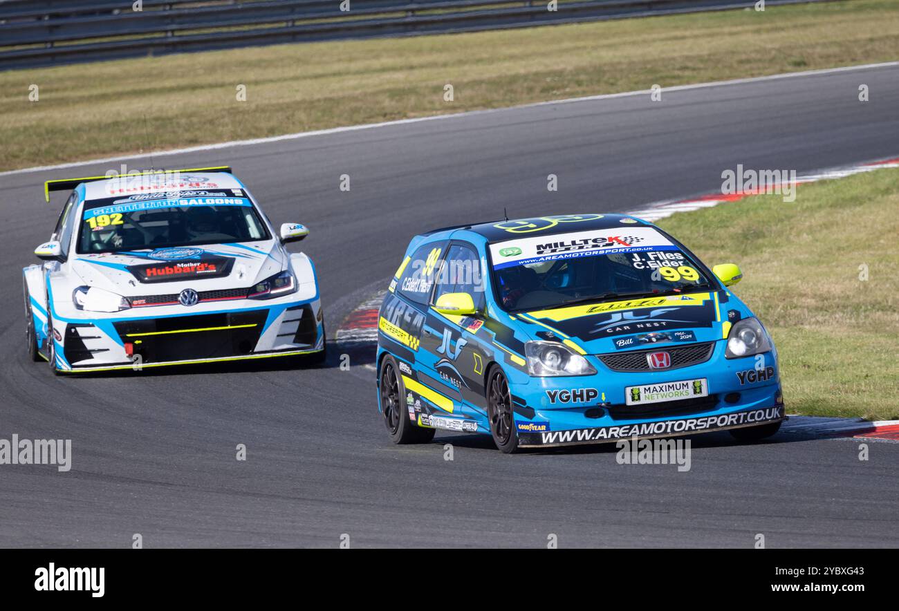 Josh Files / Cam Elder Honda Civic Type R leads the Golf of Luke Allen ...