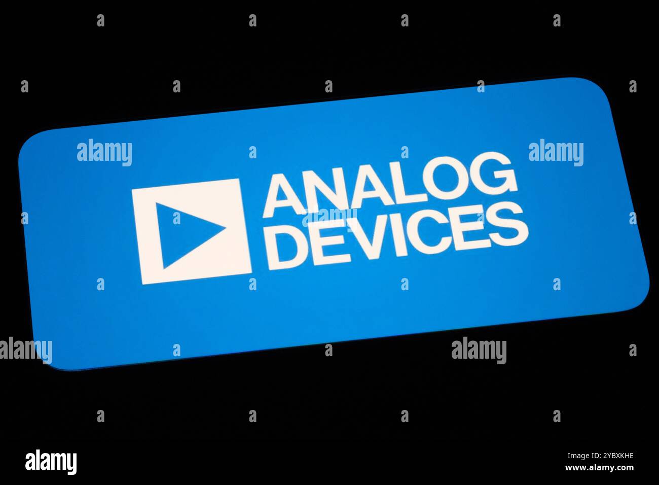 Devices logo hi-res stock photography and images - Alamy