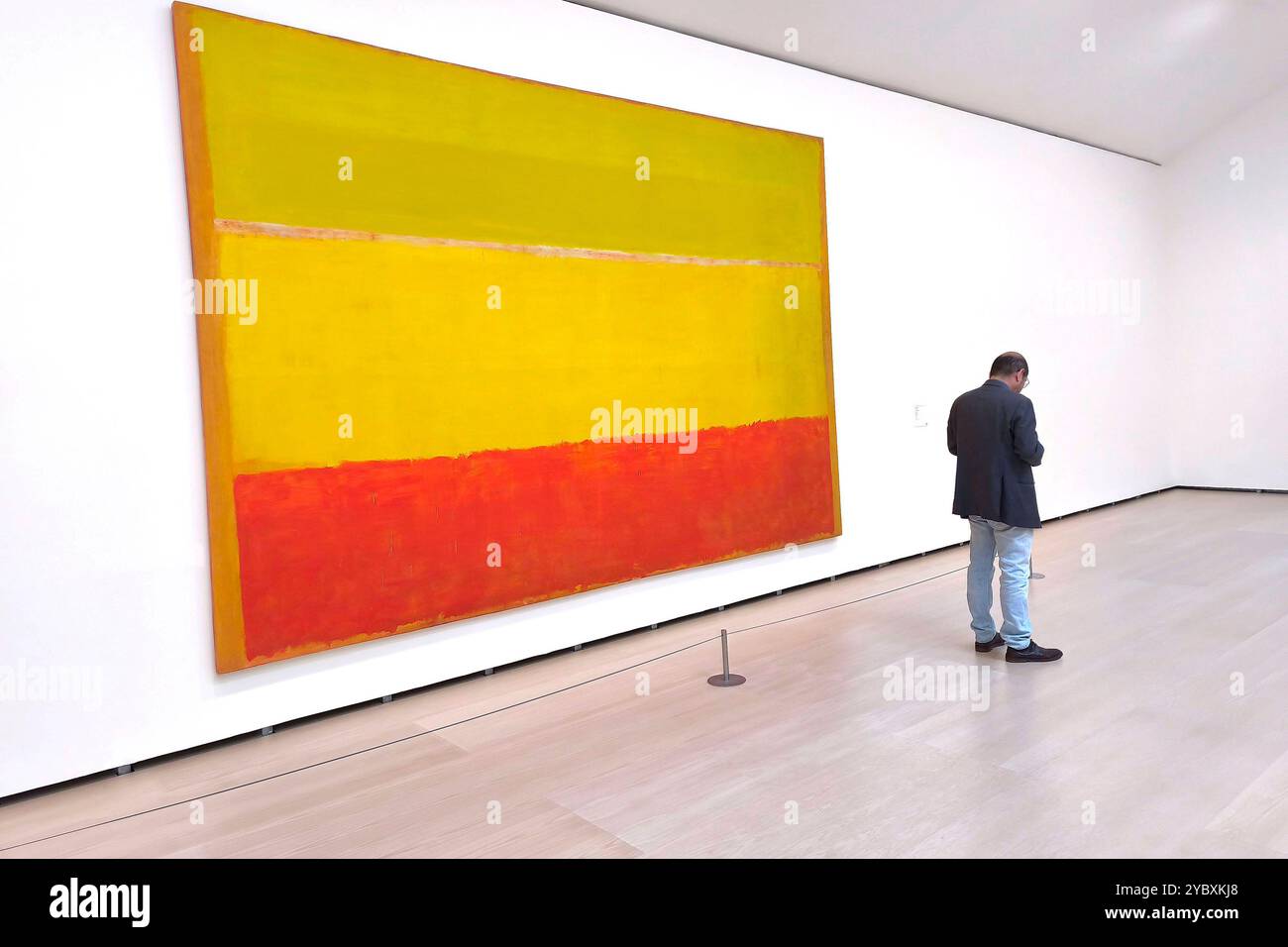 Bilbao 11.10.2024 Ein Wandgemälde des US - Künstlers Mark Rothko im ...