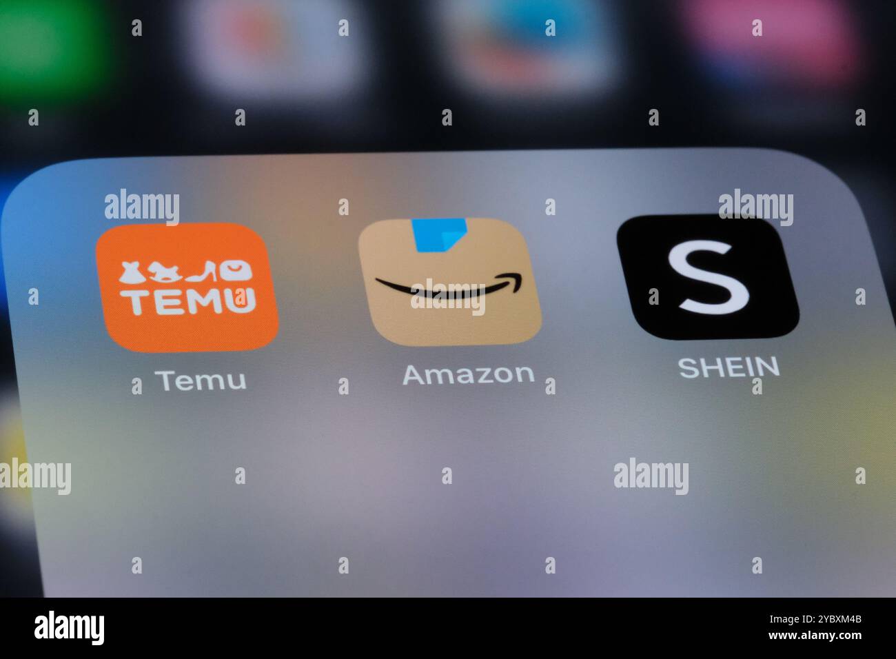 Amazon temu shein hi-res stock photography and images - Alamy