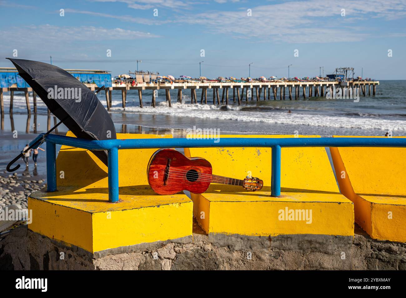 El Salvador, La Libertad, El Muelle (pier, dock, wharf) of the city La ...