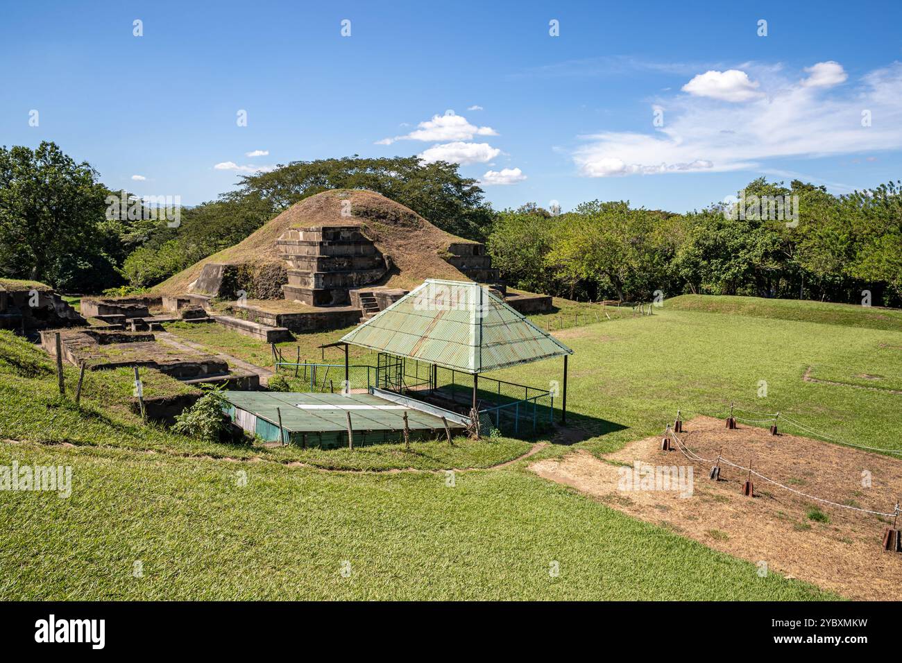 El Salvador, Santa Tecla, Sitio Arqueológico San Andrés, Maya pyramids ...