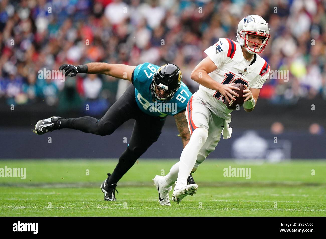 Drake maye hi-res stock photography and images - Alamy