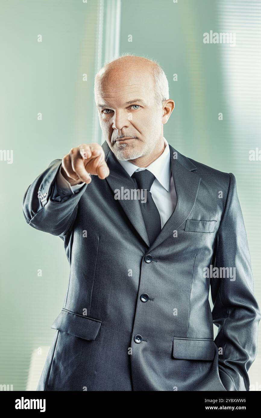 Sense office hi-res stock photography and images - Alamy