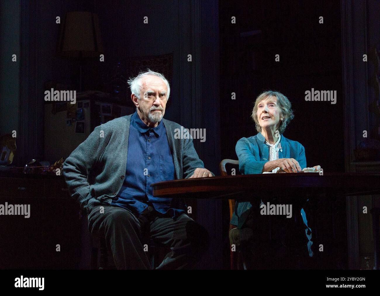 Cantankerous old man hi-res stock photography and images - Alamy