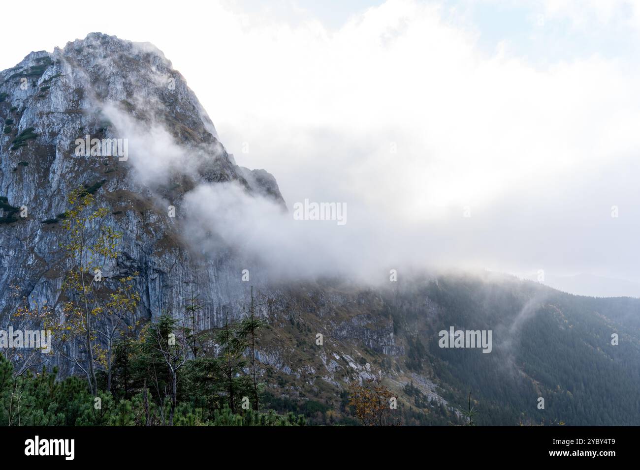 Dramatic landscape foggy mountains hi-res stock photography and images ...