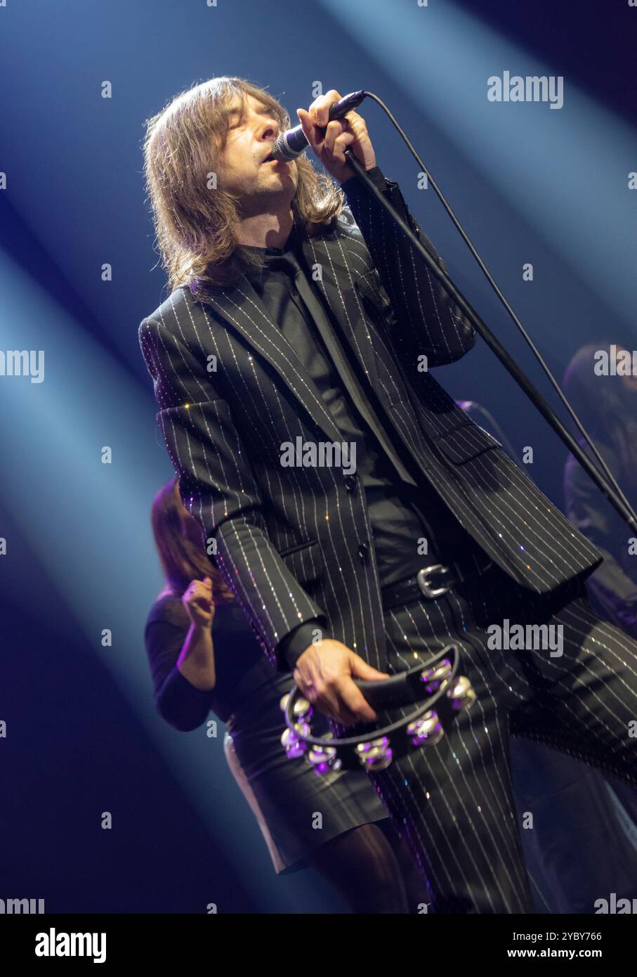 Primal Scream, Bobby Gillespie, vocalist, supporting Alice Cooper at ...