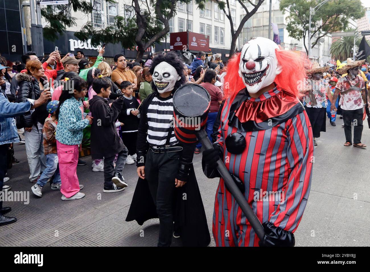 Mexico City Annual Zombie Walk 2024 Persons disguised as zombies taking ...