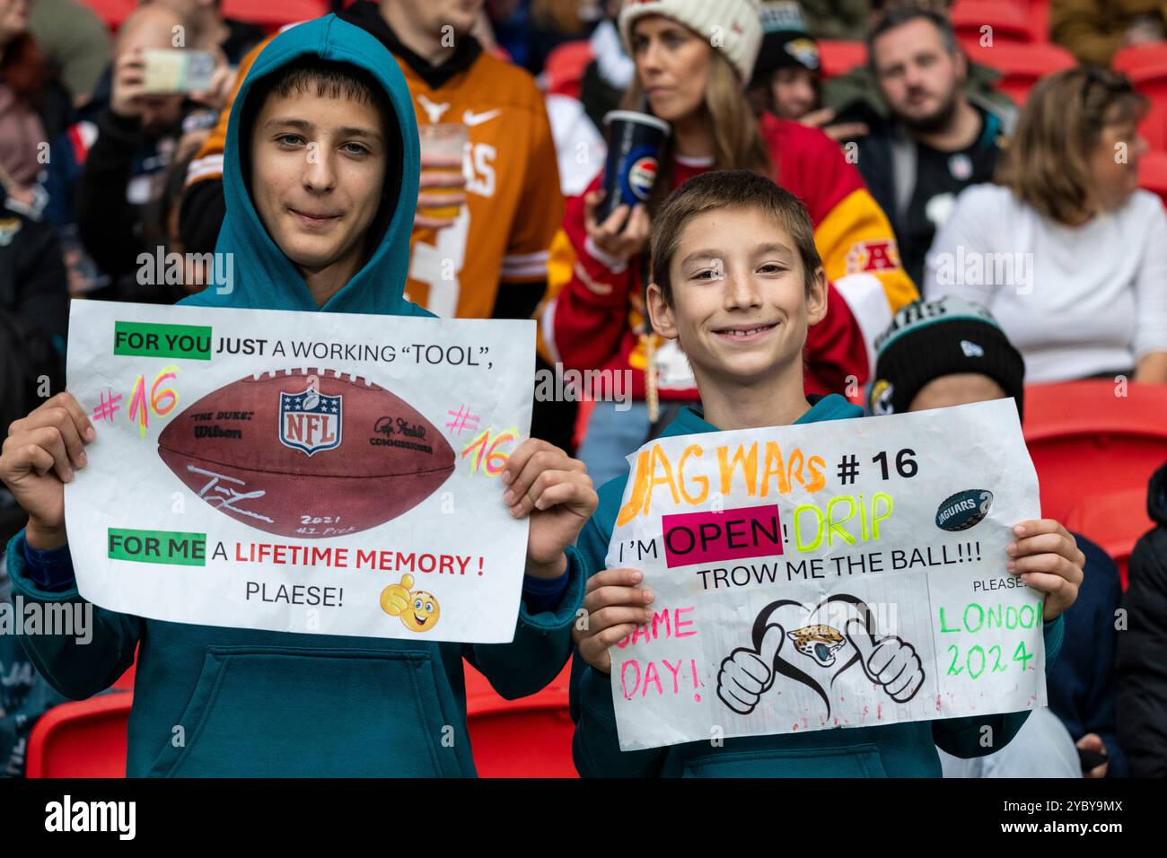 London, UK. 20 October 2024. Young Jacksonville Jaguars fans at the NFL ...
