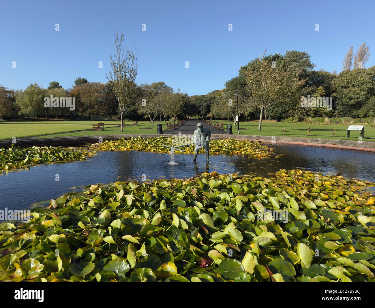 The Shrimper statue, sculpture by Colin Spofforth , Lowther Gardens ...