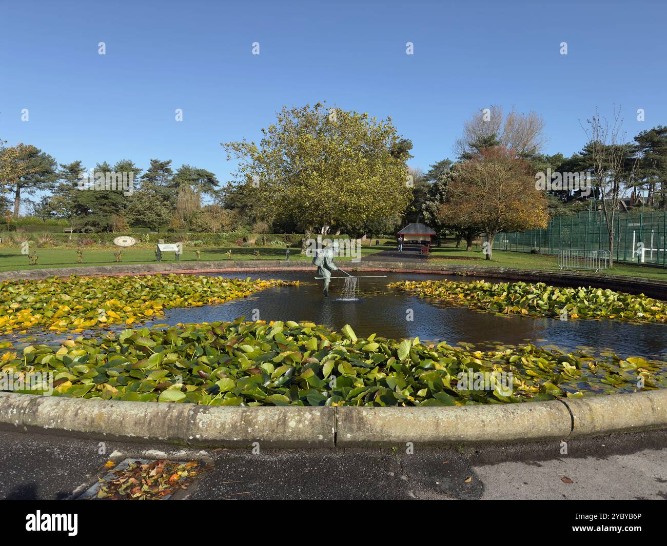 The Shrimper statue, sculpture by Colin Spofforth , Lowther Gardens ...