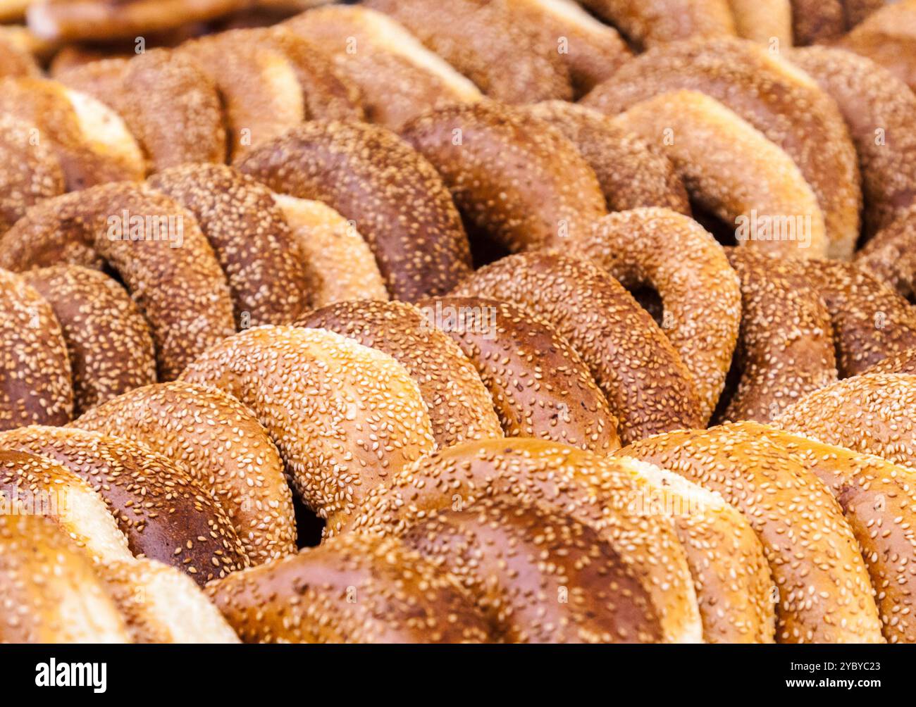 Bagele, traditional arab bread. Jerusalem Old City Stock Photo - Alamy