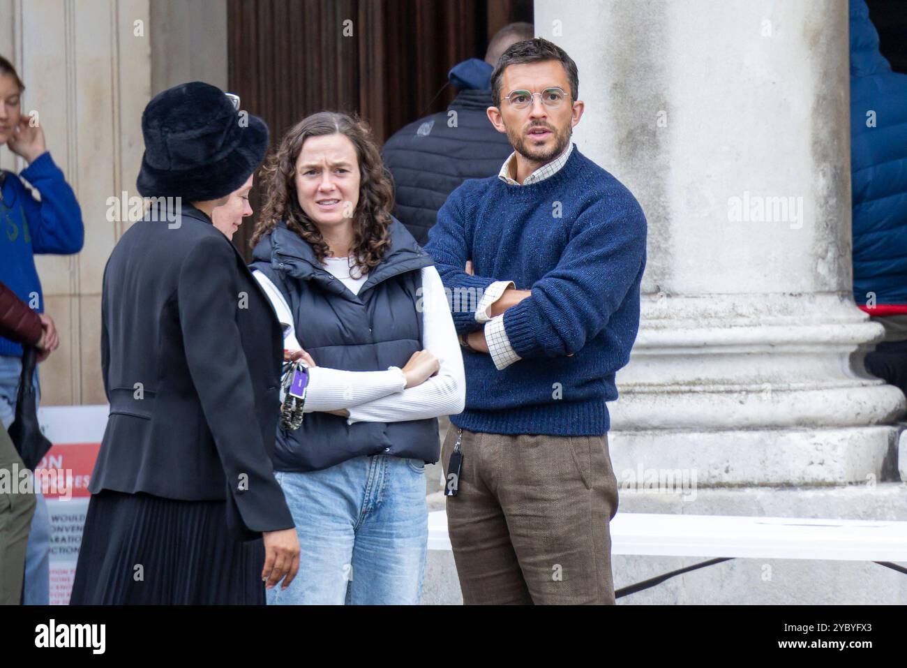 Anthony Bailey Shoots Scenes for Jurassic World at Greenwich University ...