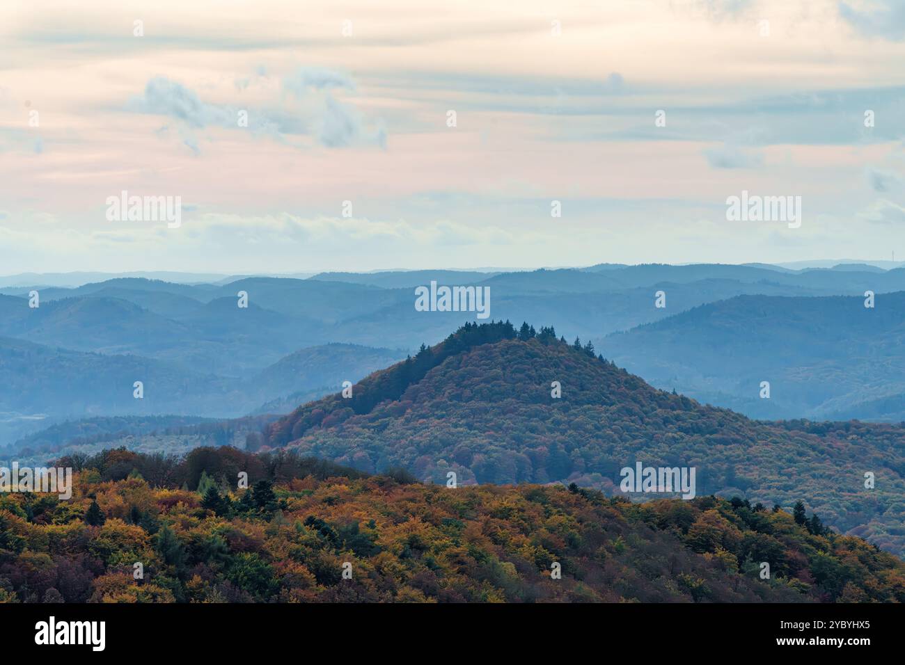 Cloudfilled hi-res stock photography and images - Alamy