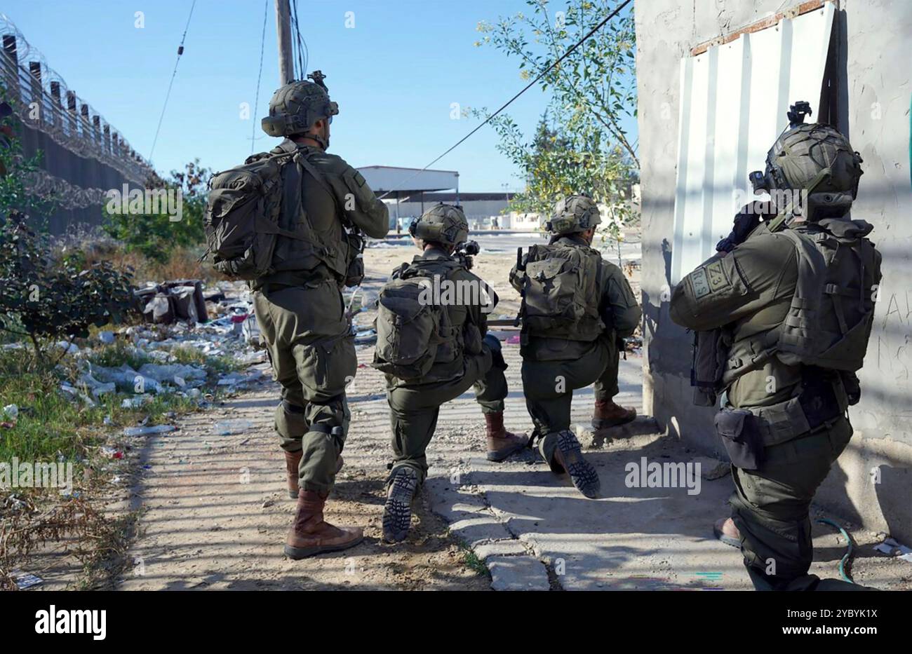 Idf gaza 2024 hi-res stock photography and images - Alamy