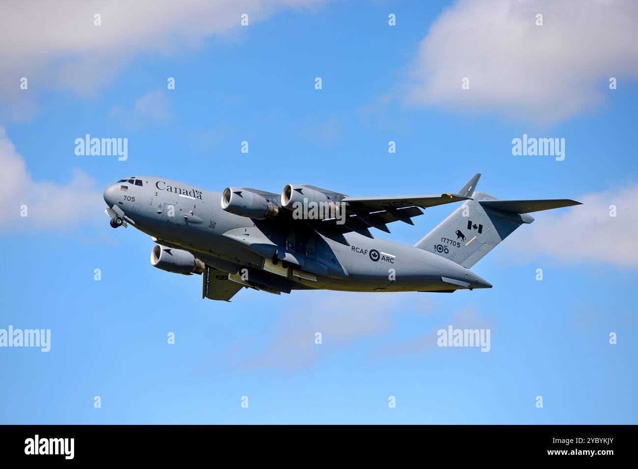Royal Canadian Air Force Boeing CC-177 Globemaster III, 177705, 429 Sqn ...