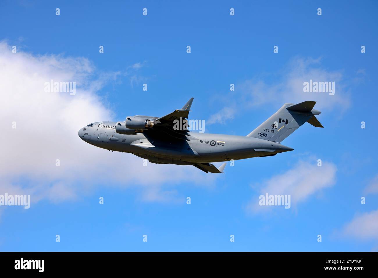 Royal Canadian Air Force Boeing CC-177 Globemaster III, 177705, 429 Sqn ...