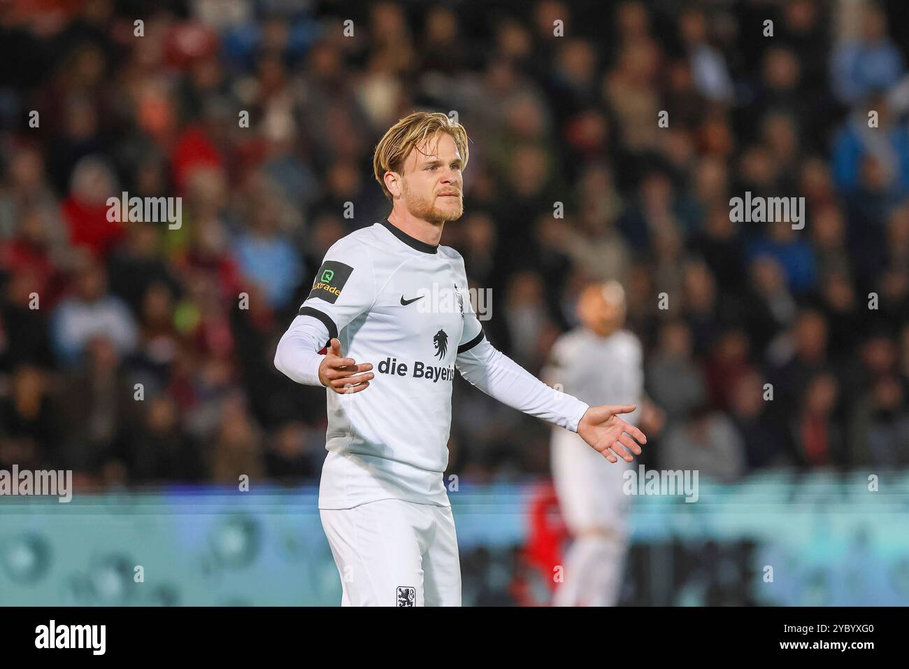 Unterhaching, Deutschland. 20th Oct, 2024. Thore Jacobsen (TSV 1860 ...