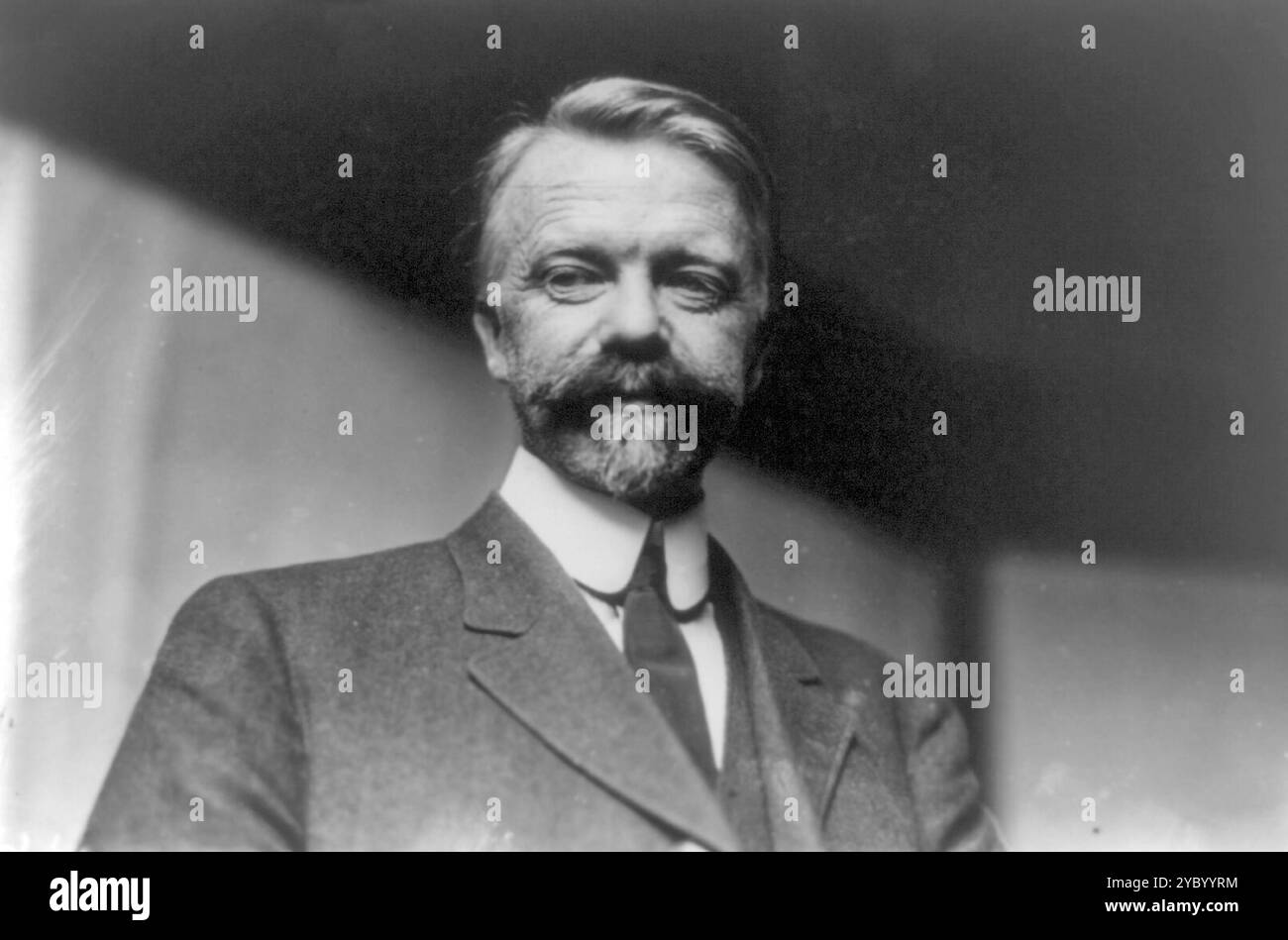 Luther halsey gulick hi-res stock photography and images - Alamy