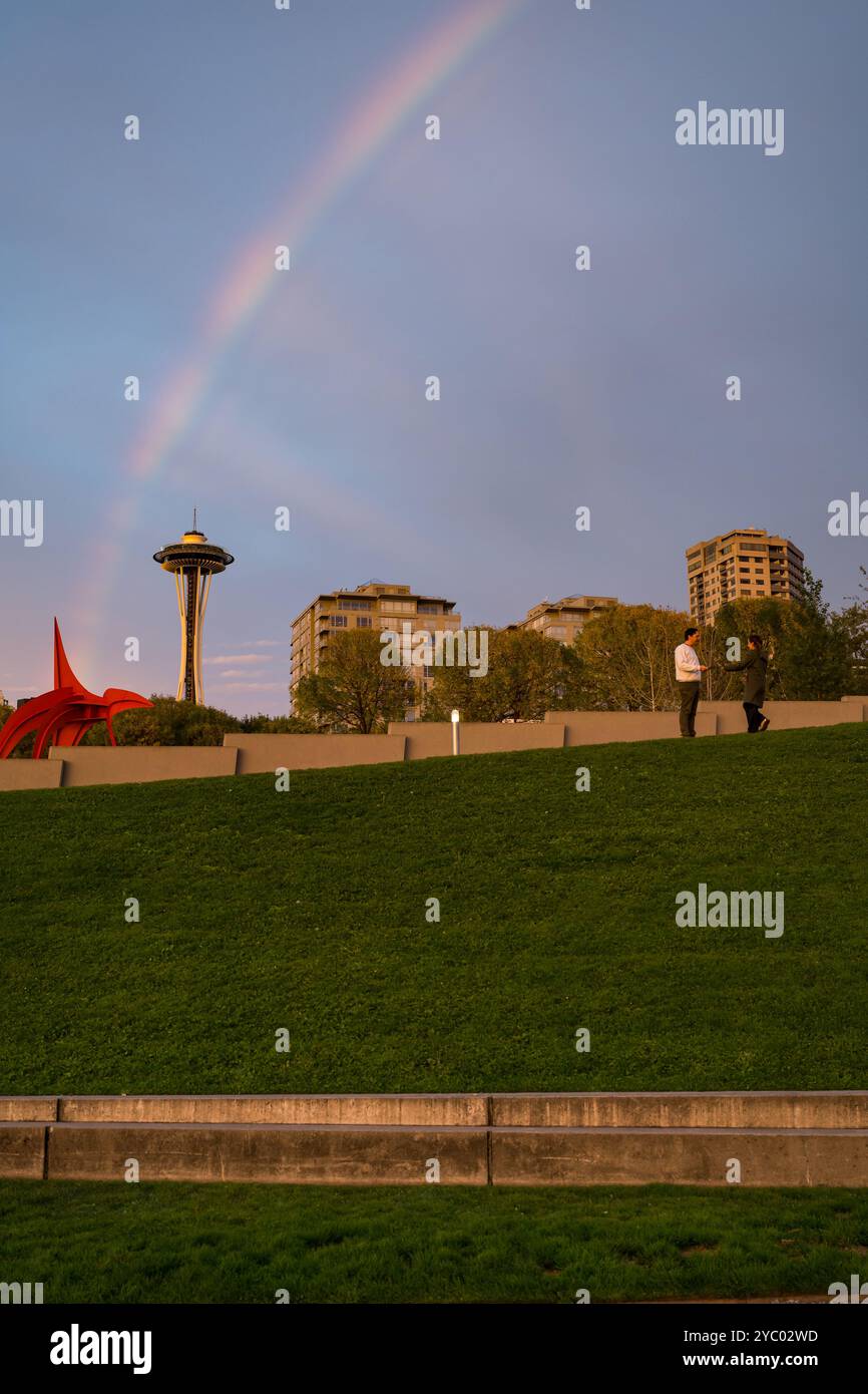 Seattle, USA. 1 Nov, 2023. Seattle rainbow over the space needle from ...