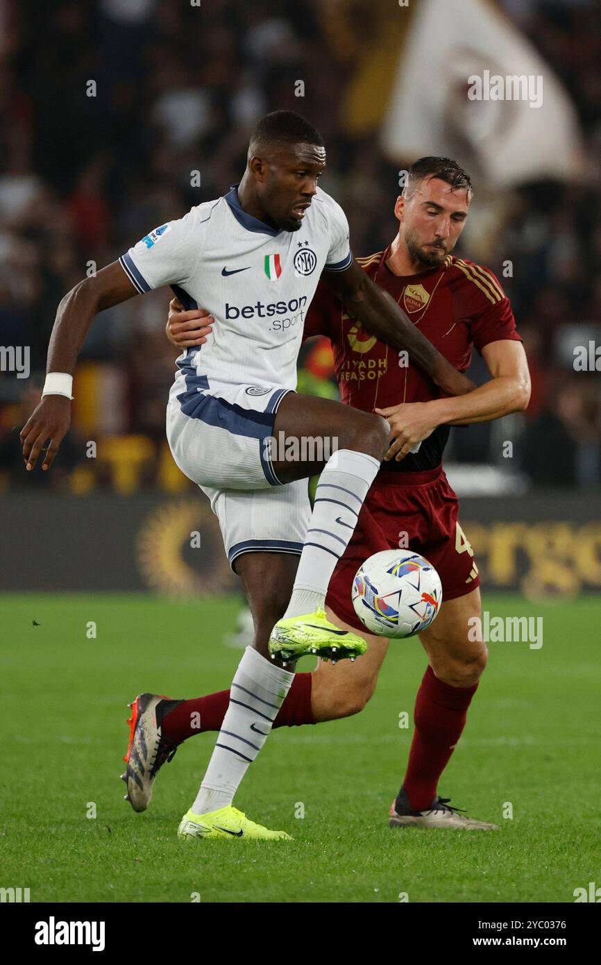 Inter's Marcus Thuram and Roma’s Bryan Cristante during Serie A soccer ...