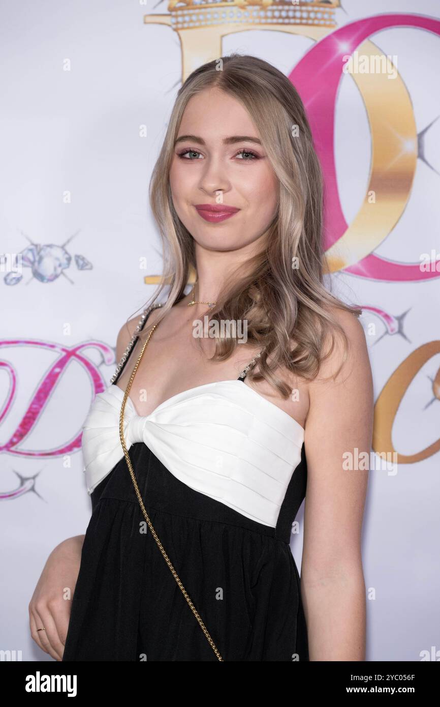 Dancer / Model Madeline Glennon attends Drisha's Closet Rooftop LAFW ...