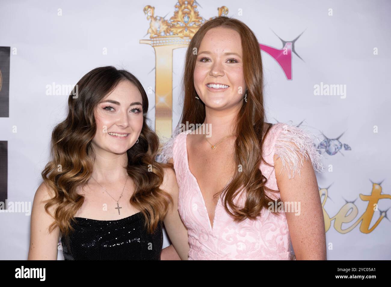 Model Kassidy Thomas, Model Kennedy Bernatz attend Drisha's Closet ...