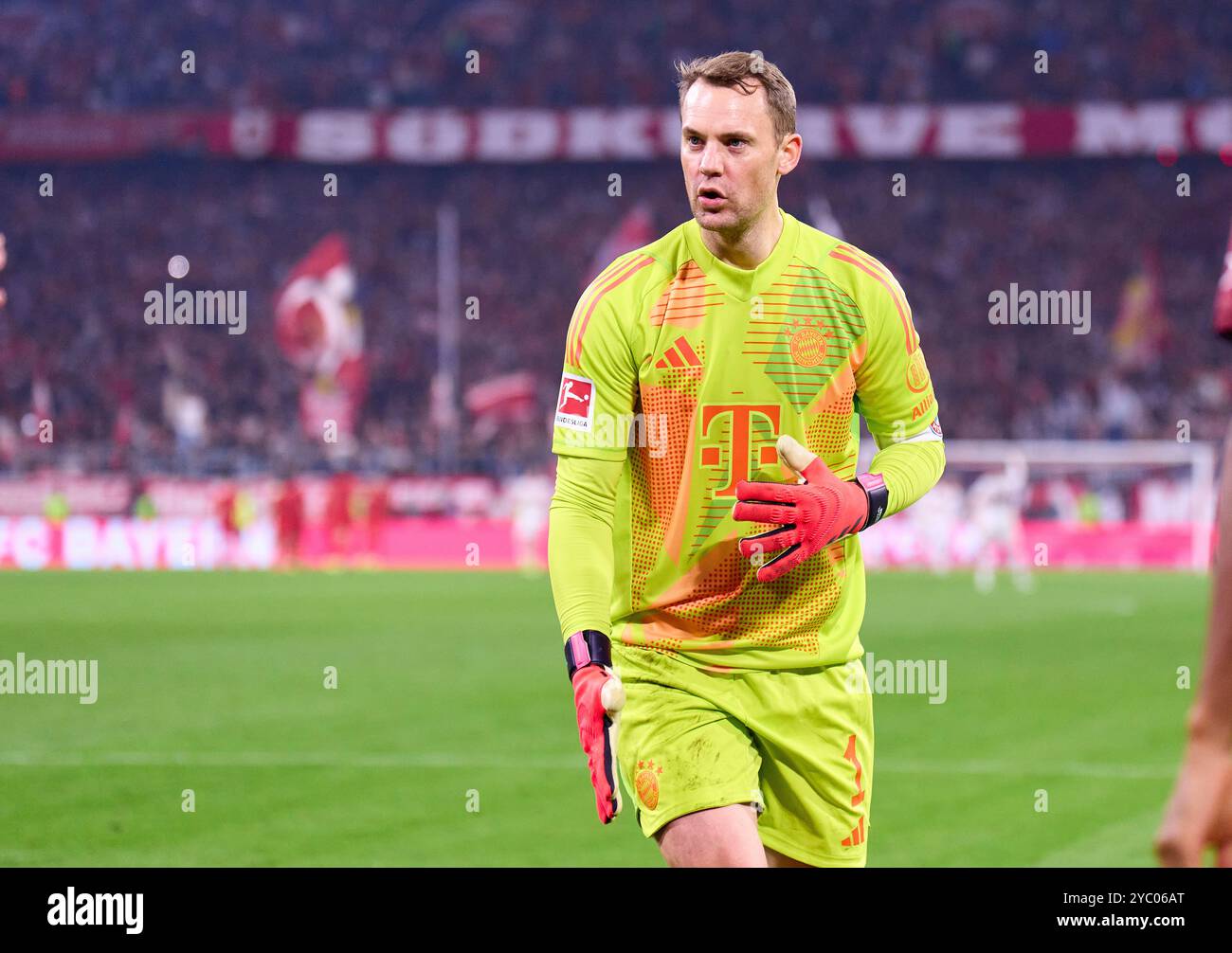 Manuel NEUER, goalkeeper FCB 1 celebrate 4-0 in the match FC BAYERN ...