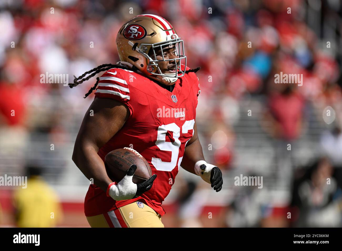 San Francisco 49ers defensive tackle Kalia Davis celebrates after ...