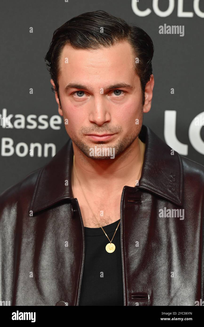 Schauspieler Samuel Schneider kommt zum Screening des Films Haltlos bei ...