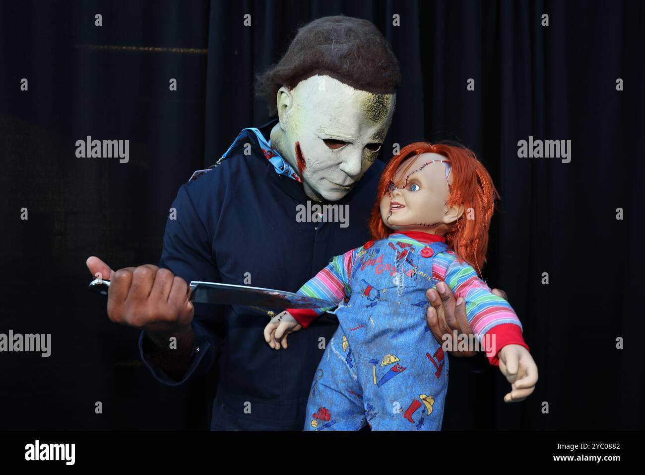 New York City, United States. 20th Oct, 2024. Cosplayer Michael Myers ...