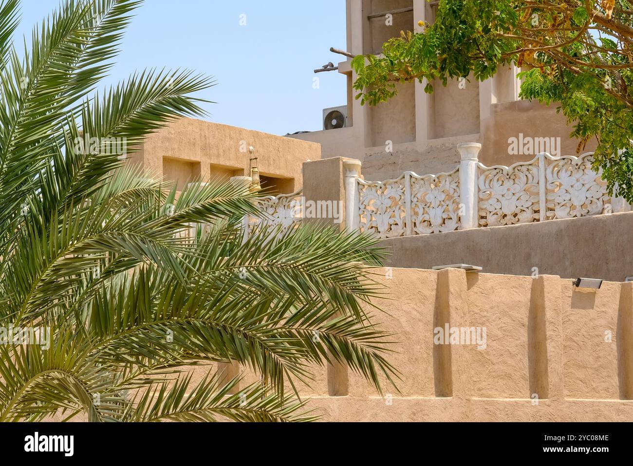 Uae traditional house with barjeel hi-res stock photography and images ...