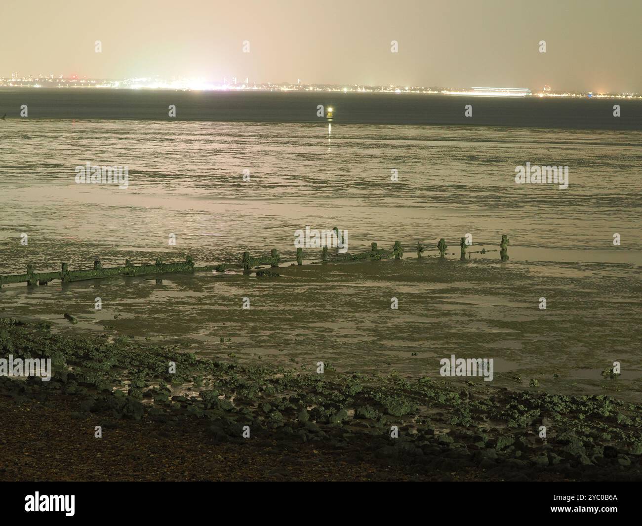 Sheerness, Kent, UK. 20th Oct, 2024. UK Weather: storm surge low tide ...