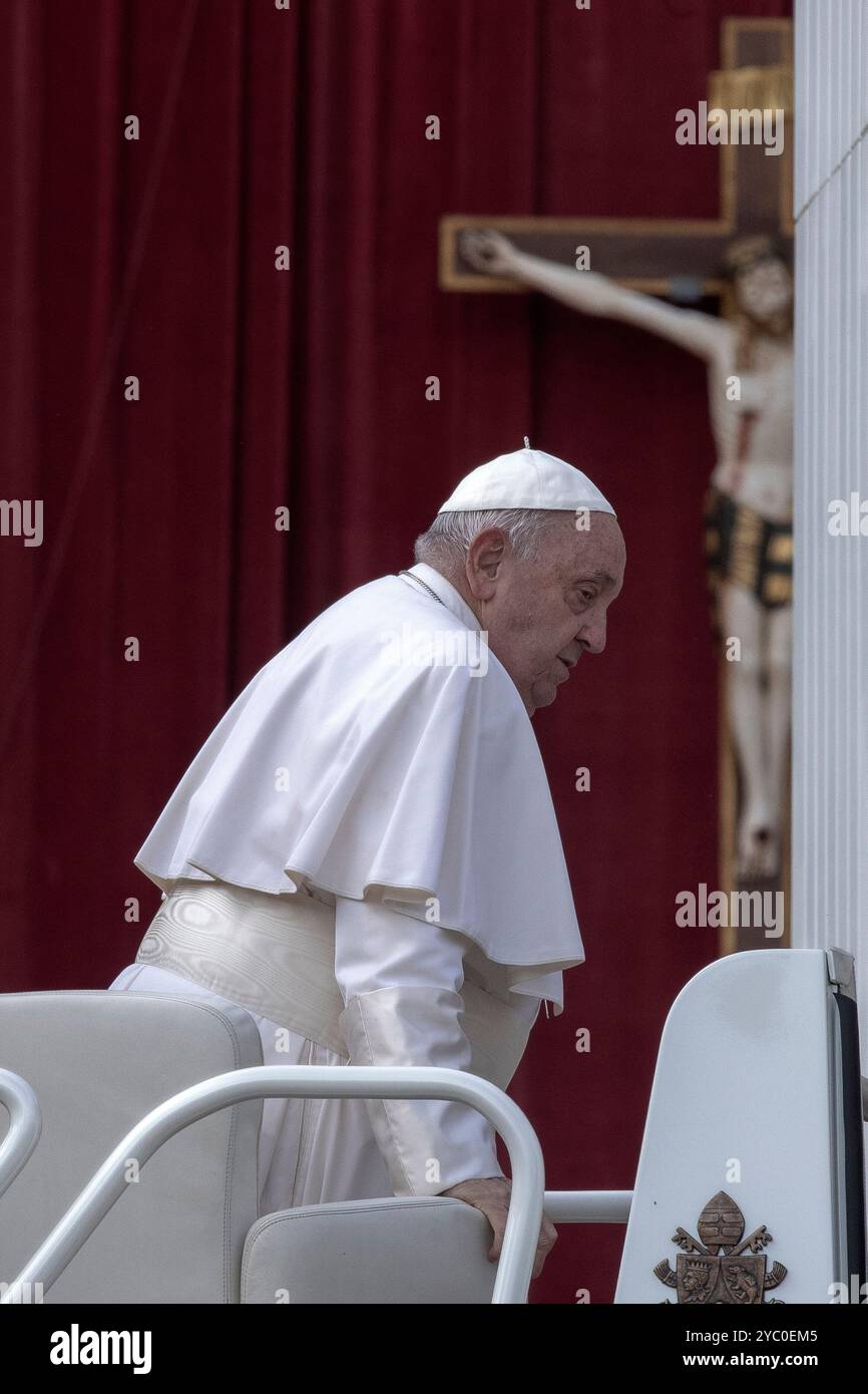 Vatican City, Vatican, 20 October 2024. Pope Francis presides over a ...