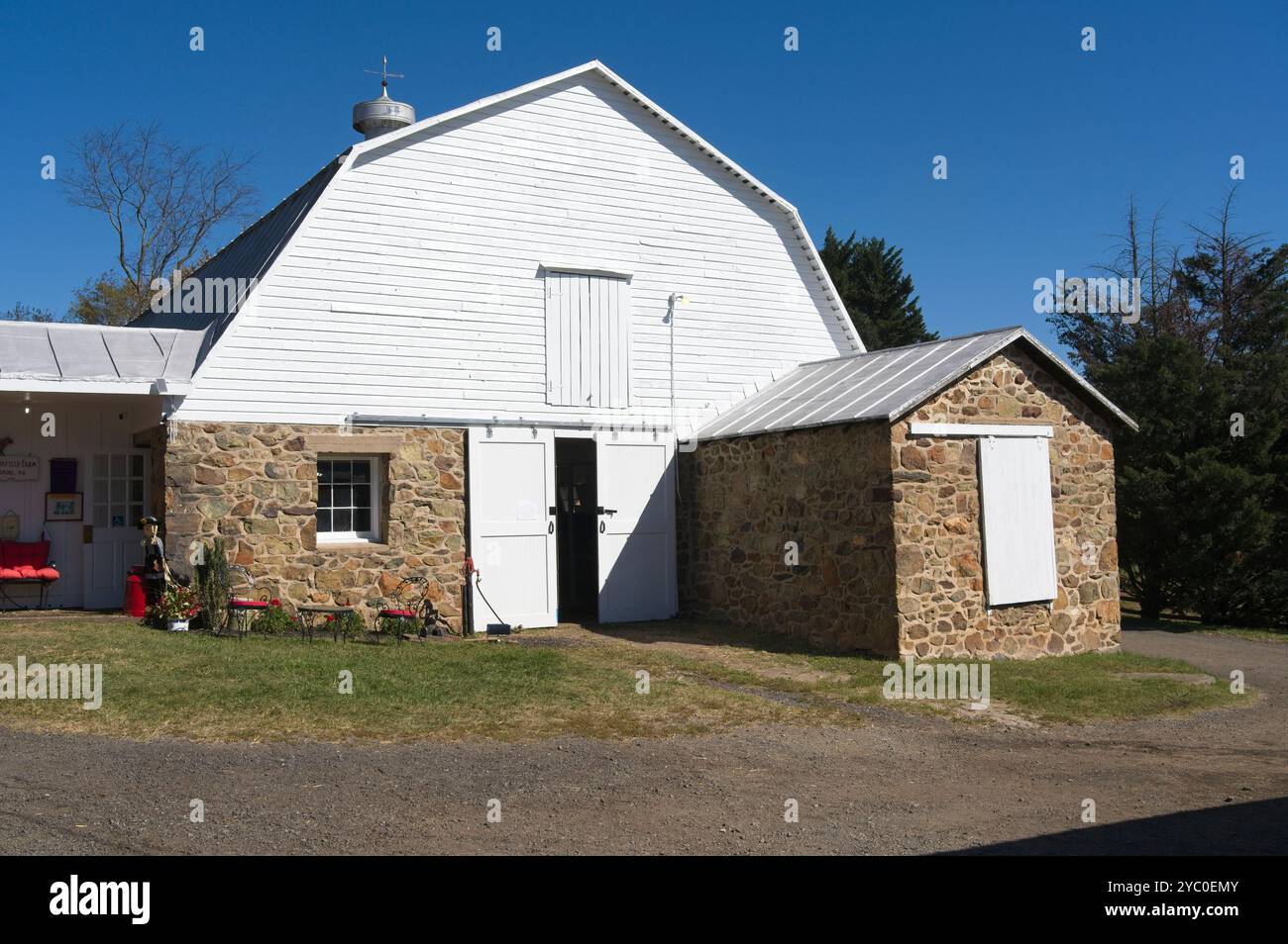 United States: 10-20-2024: Brookfield Dairy Farm, located in Loudoun ...