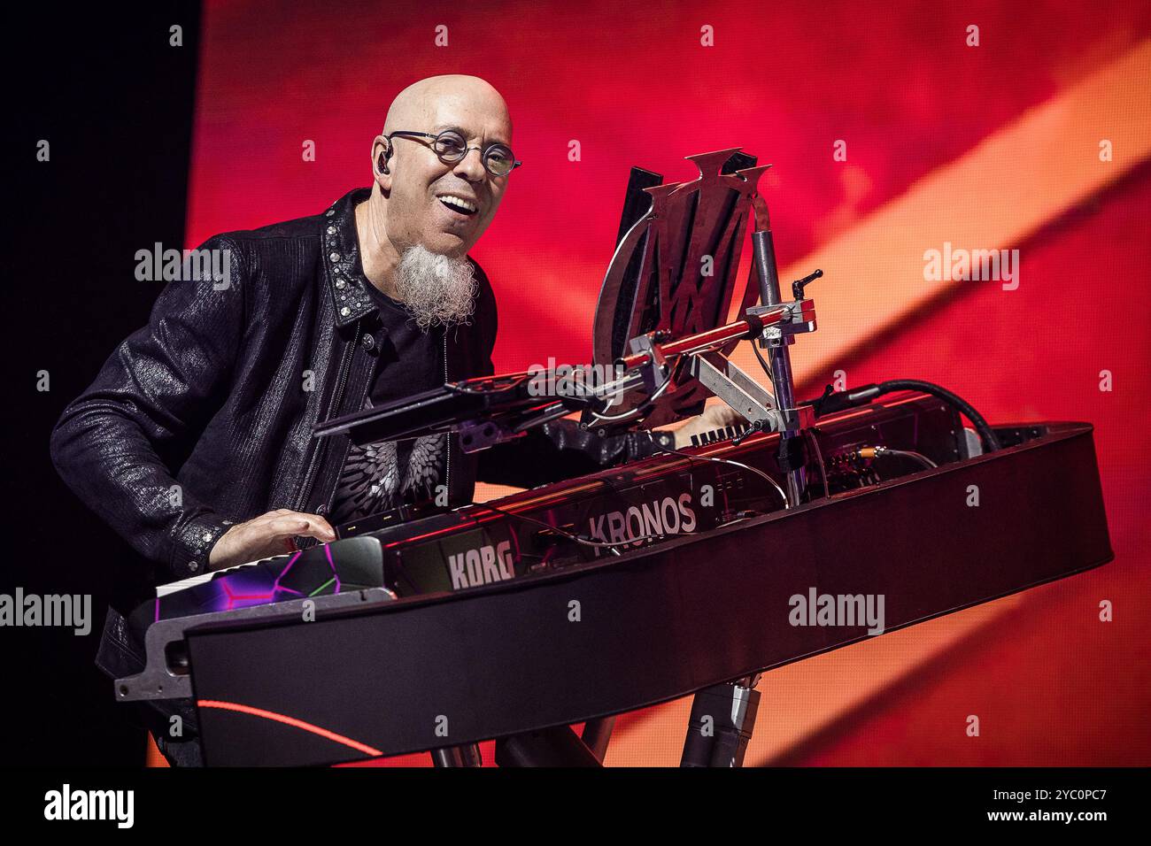 40th anniversary 2024 tour hi-res stock photography and images - Alamy