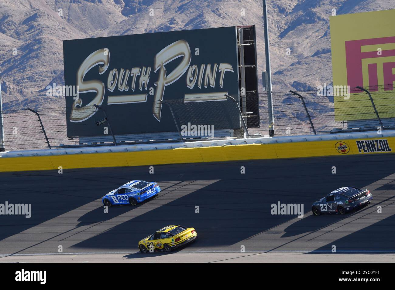 LAS VEGAS, NV - OCTOBER 20: Joey Logano (#22 Team Penske Pennzoil Ford ...