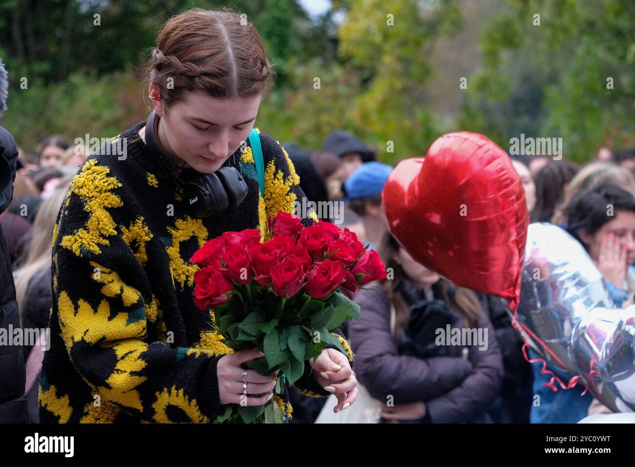 Liam Payne fans gather in Hyde Park for a vigil after the former One ...