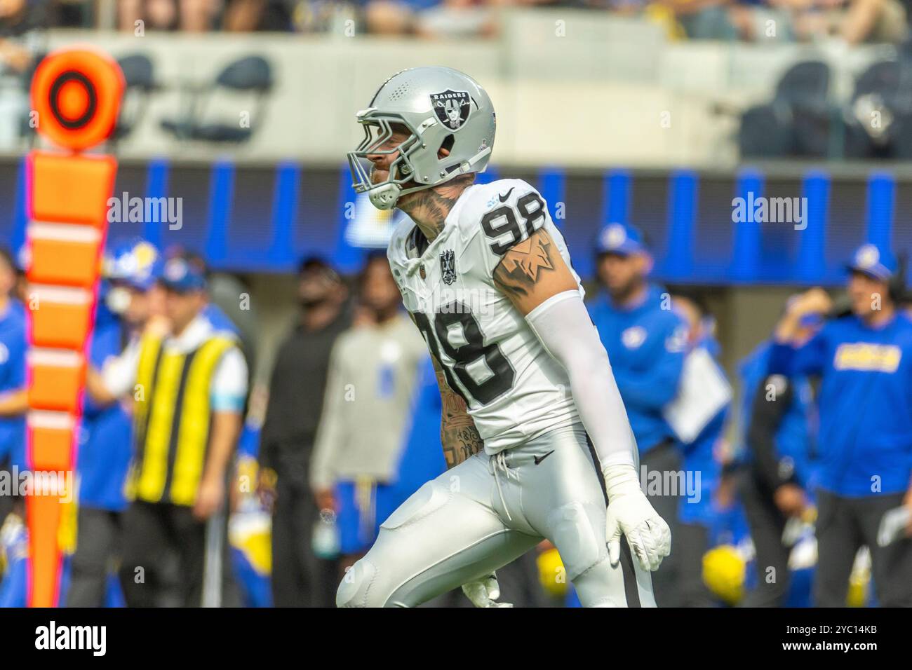 Los Angeles, California, USA. 20th Oct, 2024. Las Vegas Raiders defense ...