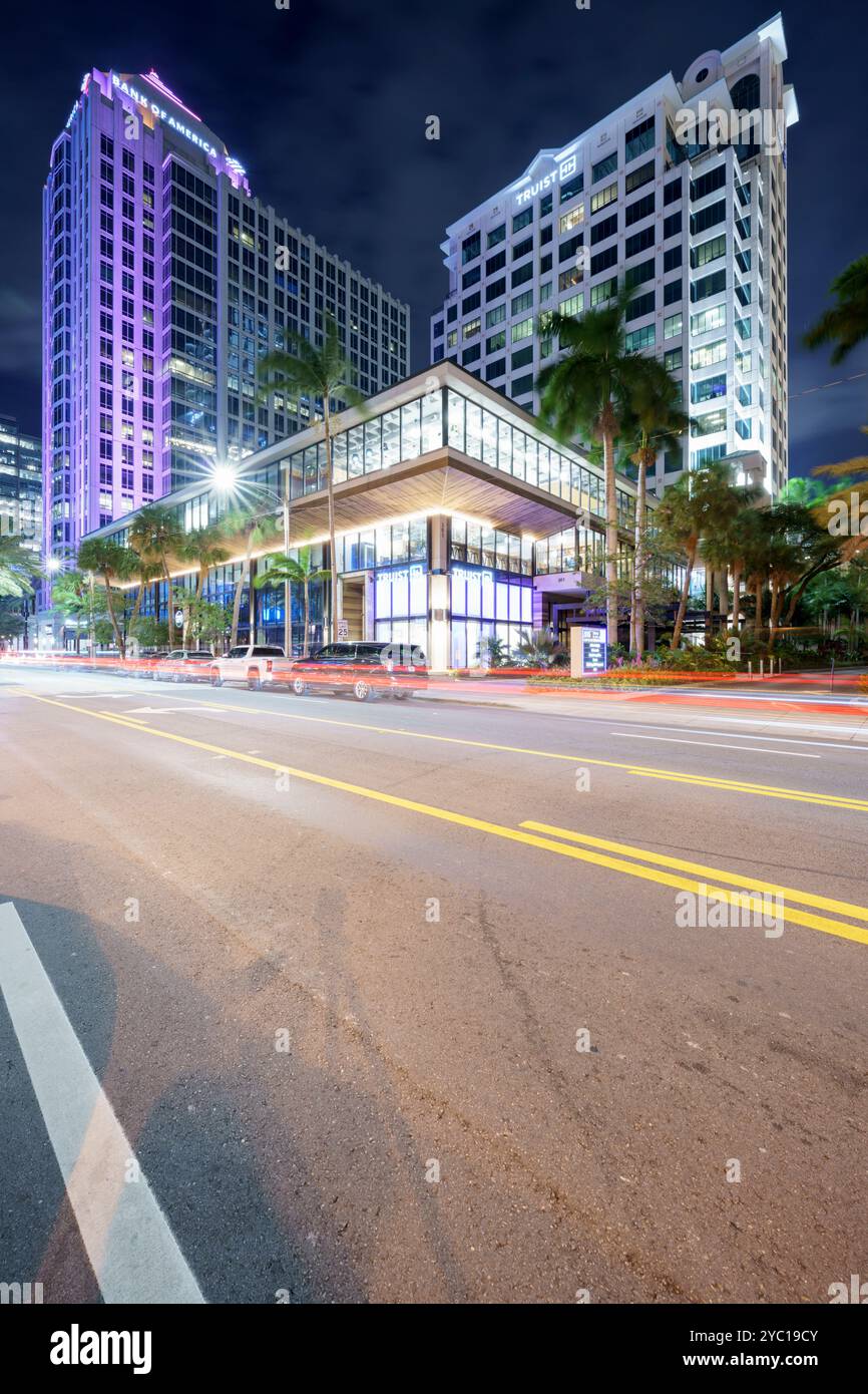 Truist tower hi-res stock photography and images - Alamy