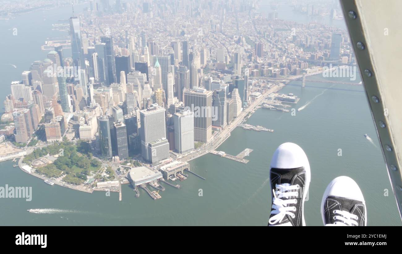 New york helicopter feet hi-res stock photography and images - Alamy
