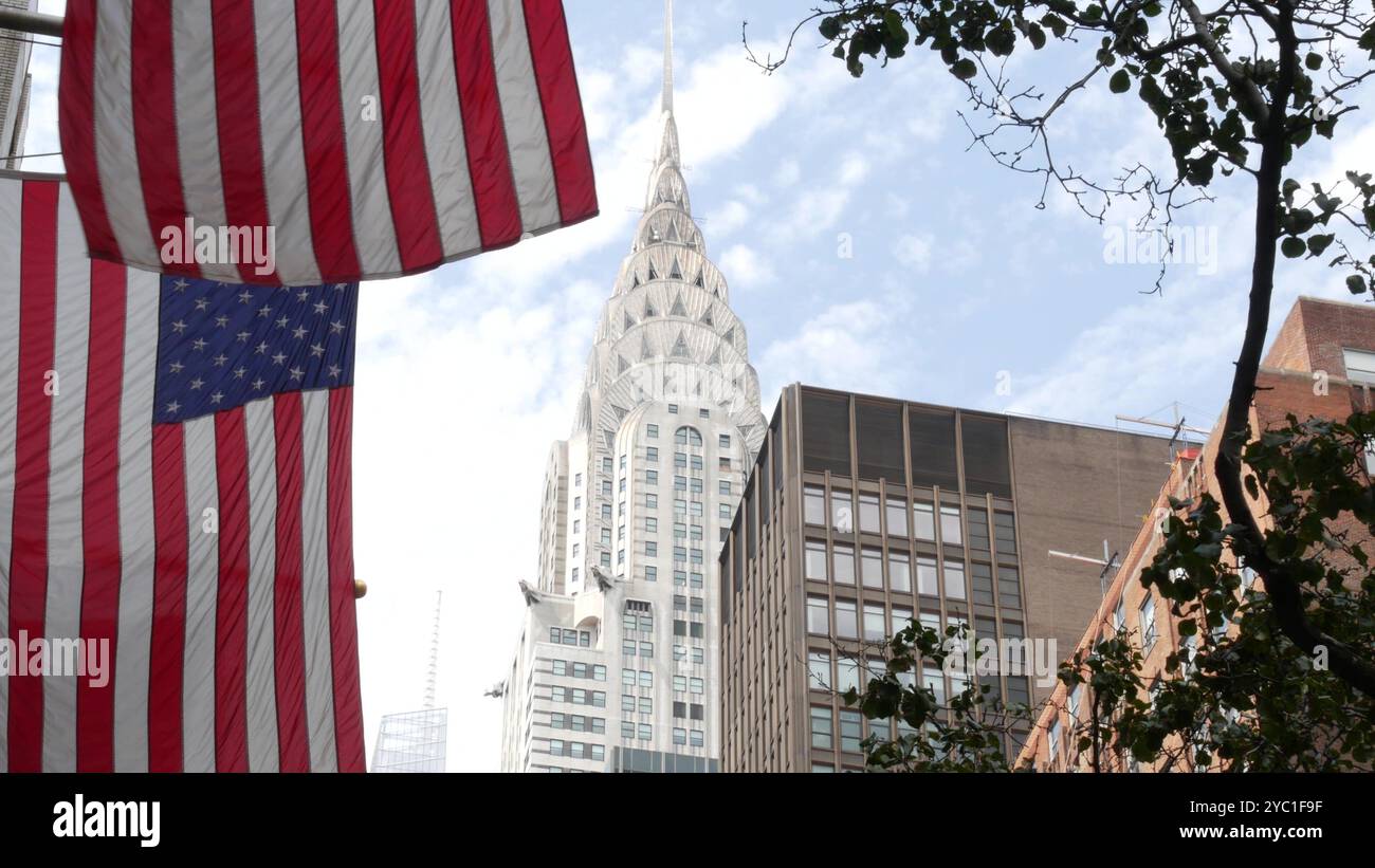 New York, american flag waving. Chrysler building. Manhattan midtown 42 ...