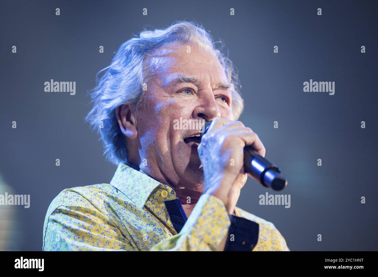 Ian Gillan, singer of Deep Purple live on 1 More Time Tour at the Max ...